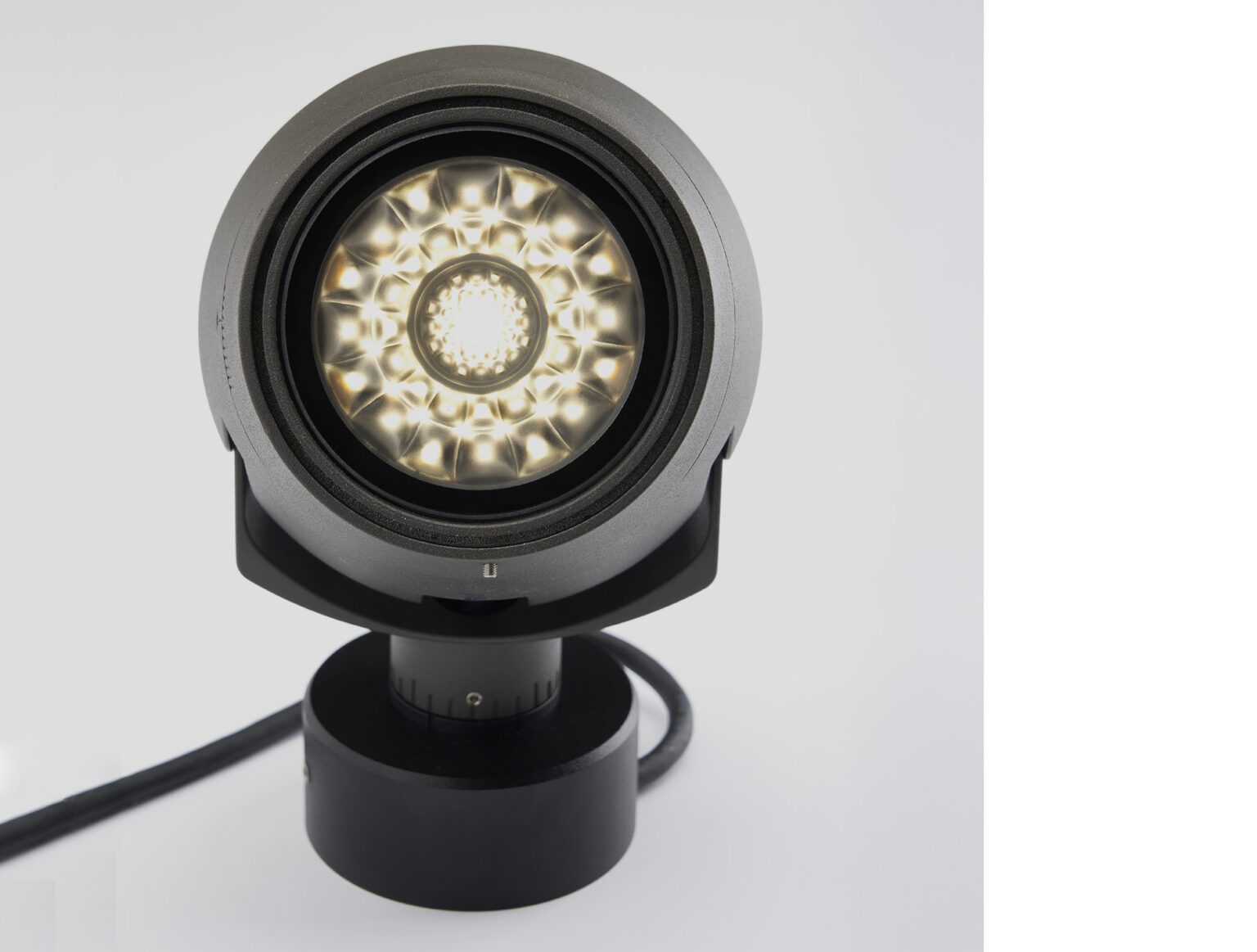 VADER Featured Product Page - Targetti